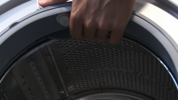 How to Diagnose Drum Problems in a Washing Machine | eSpares