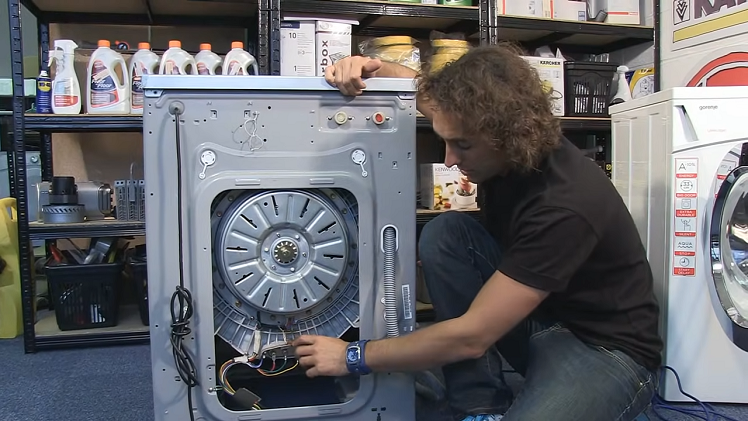 How to Diagnose Drum Problems in a Washing Machine | eSpares