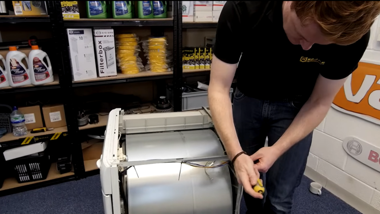 How to Replace a Condenser Tumble Dryer Belt | eSpares