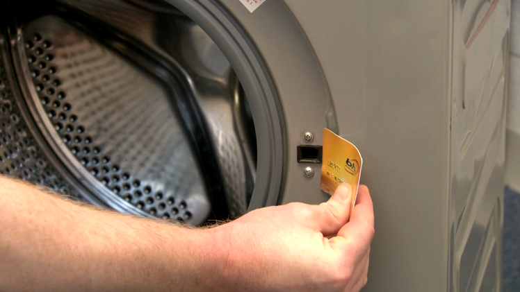 How to Unlock a Washing Machine Door | eSpares