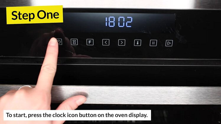 How to Set the Clock on a Stoves Oven